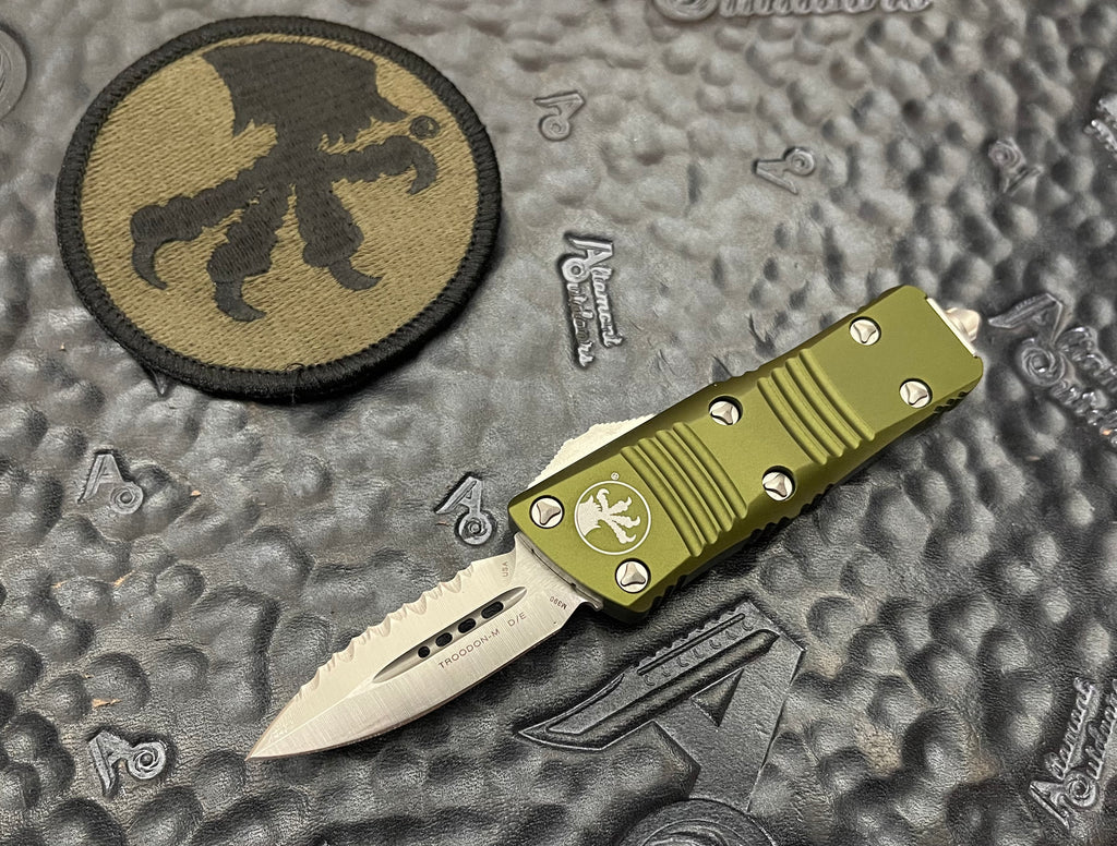 Microtech Troodon Mini D/E OD Green handle, SATIN Full Serrated 238-6O ...